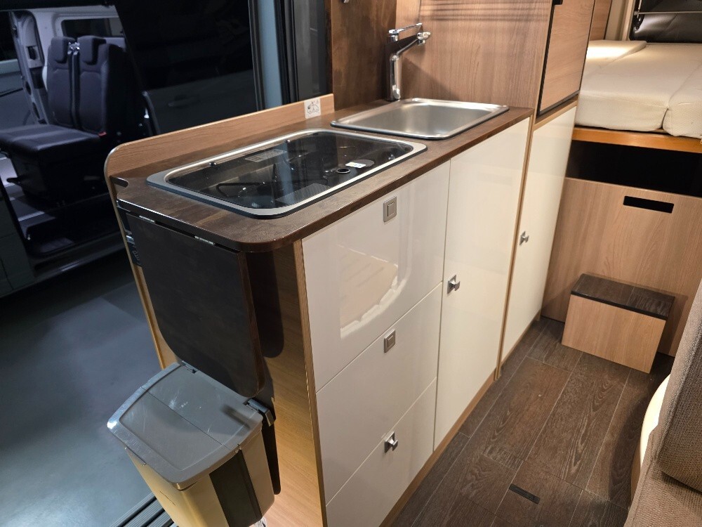 CAMPERISSIMI - Laika, CAMPER VAN LAIKA 6.4 KOSMO - Altro